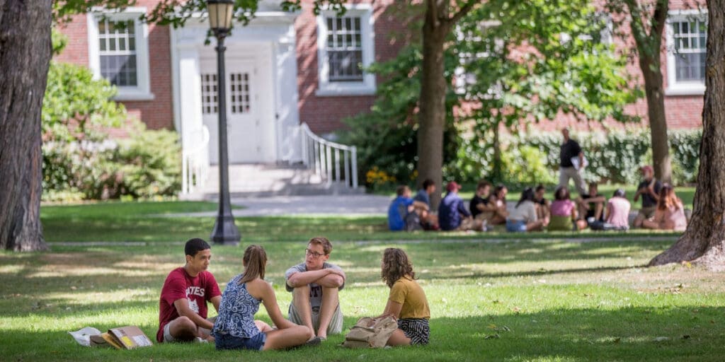 Bates College - PageUp